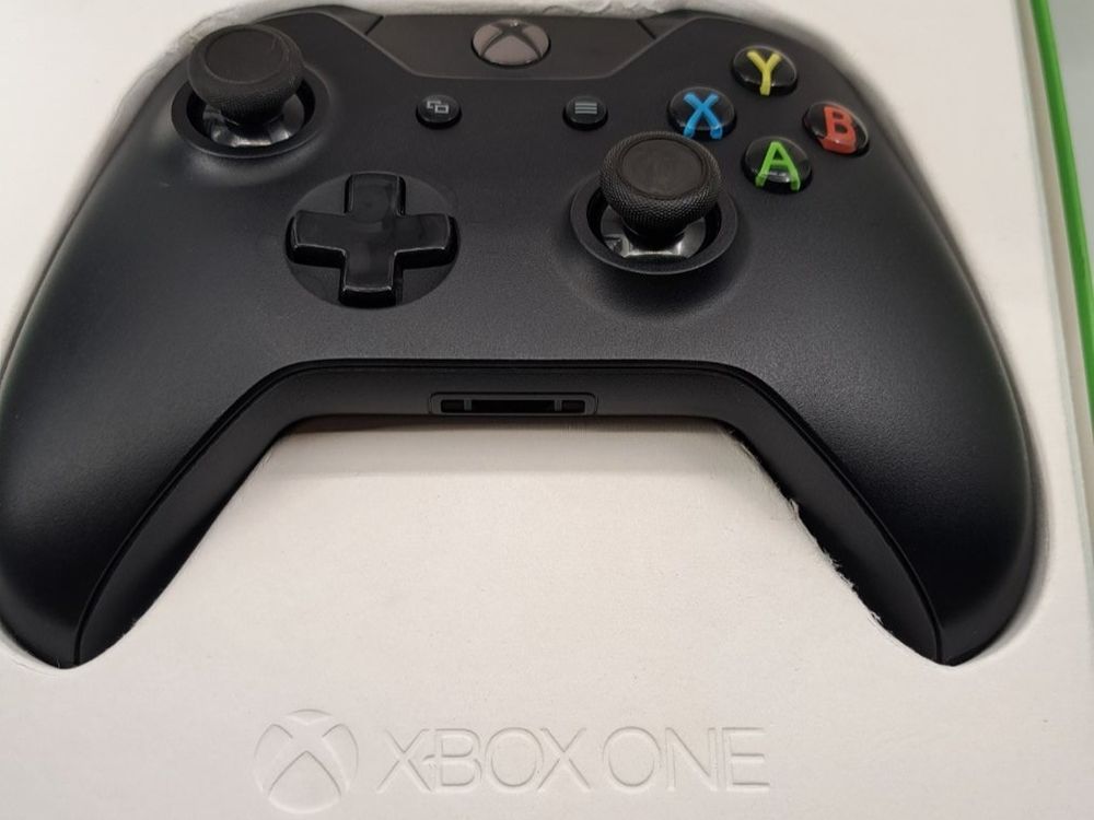 XBOX Controller mit OVP | Kaufen auf Ricardo