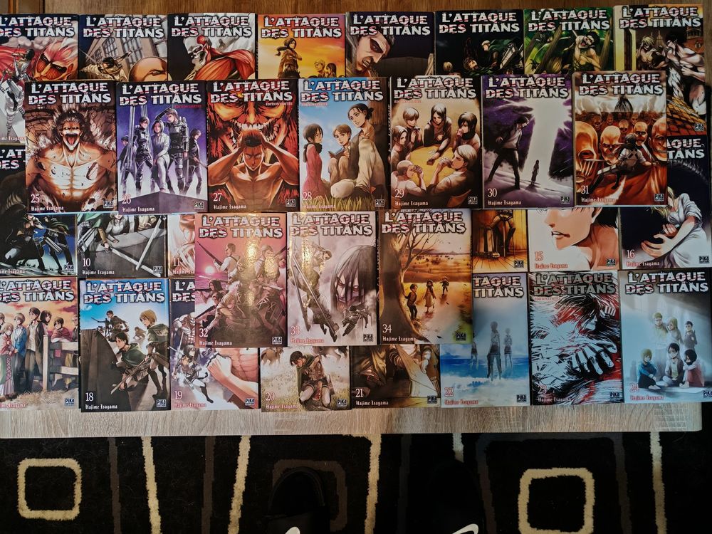 L'attaque des titans Complet par Hajime Isayama (Gebraucht) in St ...