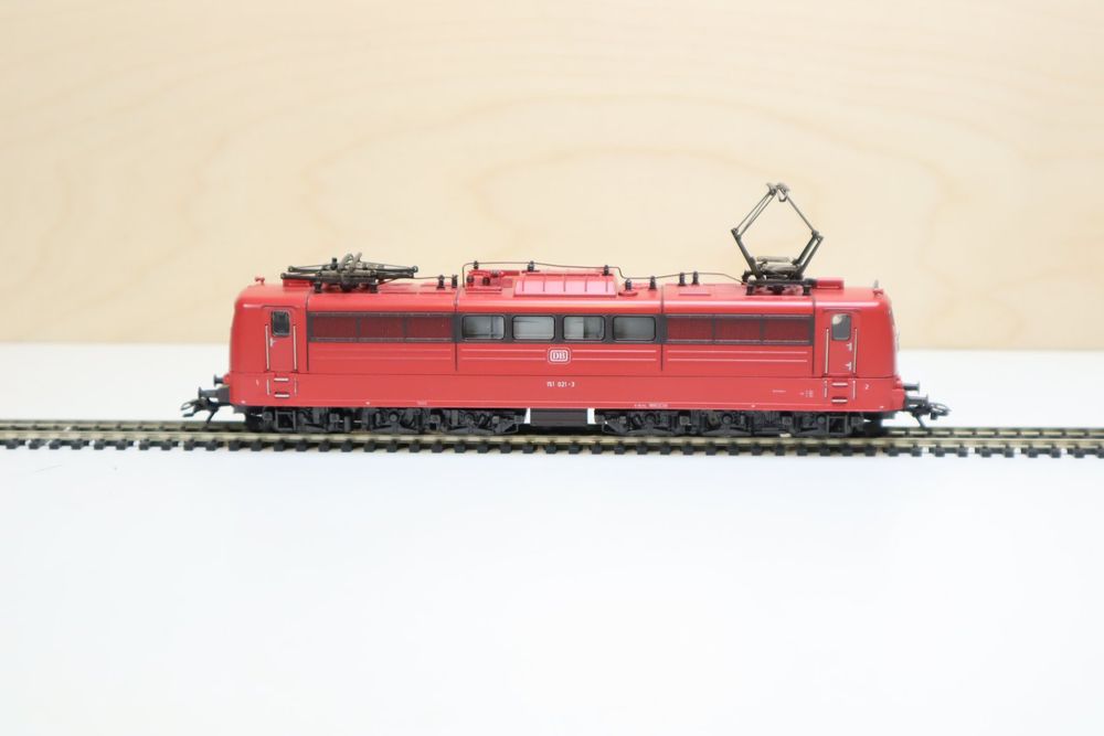 Märklin BR 151 E-Lok + Güterwagen Set mit Ladegut - H0 (Gebraucht) in Winterthur für CHF 79 ...