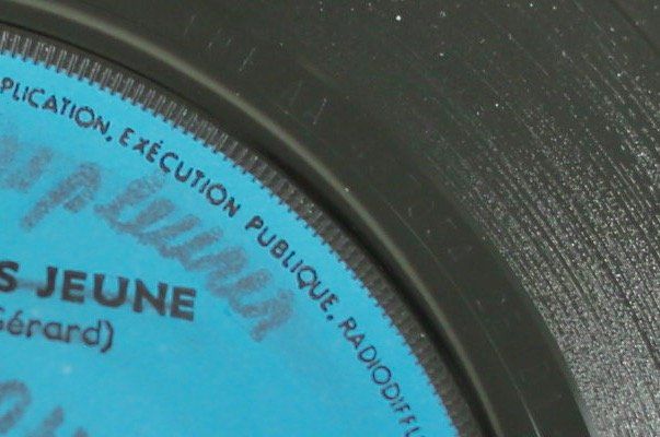 Single/EP, Johnny Hallyday, Fehlpressung/falsches Label (Gebraucht) in ...