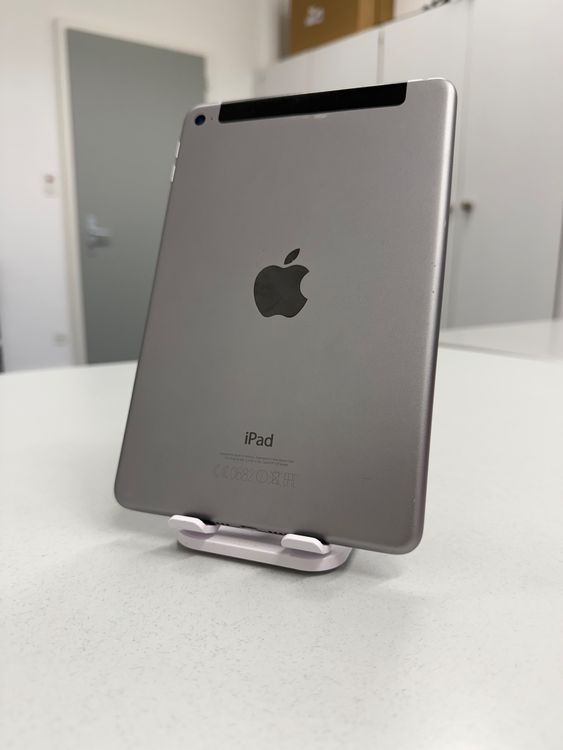 Apple iPad mini 4 WiFi 4G 128GB (Défectueux) à Zug pour CHF 1 – avec ...