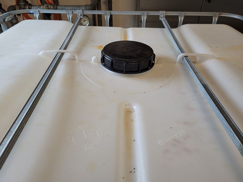 IBC Regenwassertank 1000 Liter | Kaufen auf Ricardo