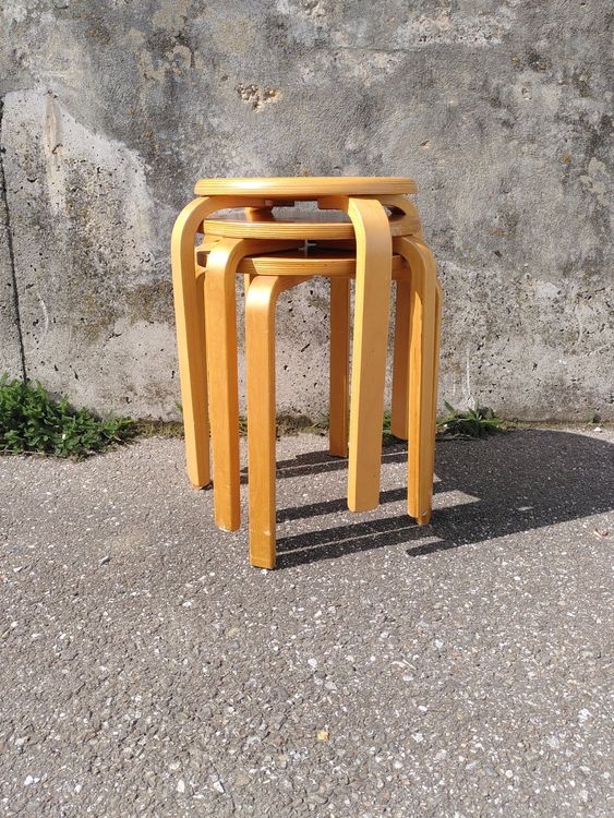 2 IKEA Frosta Stool Stapelhocker Alvar Aalto + 1 extra | Kaufen auf Ricardo