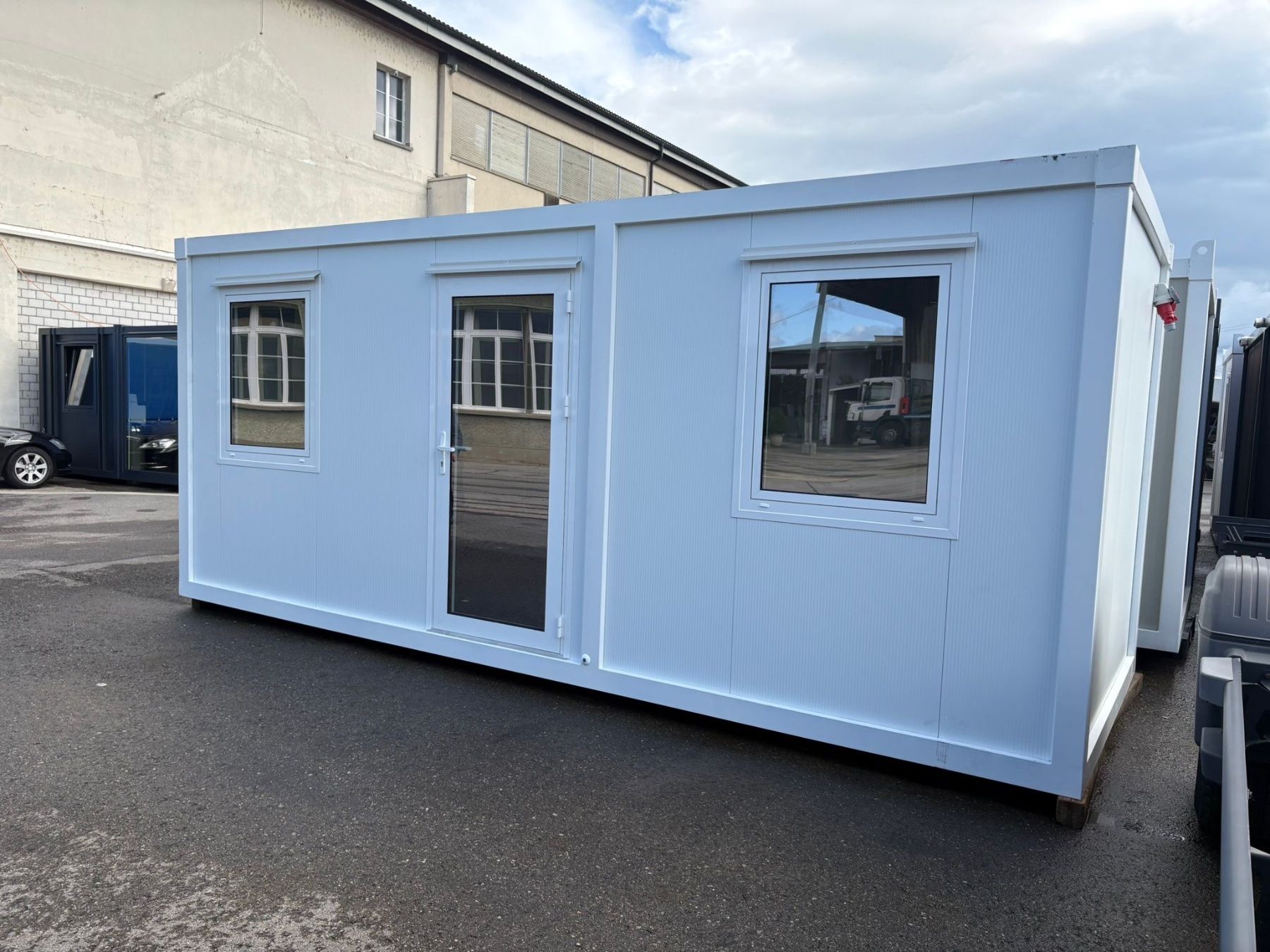 Bürocontainer / Baucontainer / Hofladen 6m / AKTION (Neu (gemäss ...