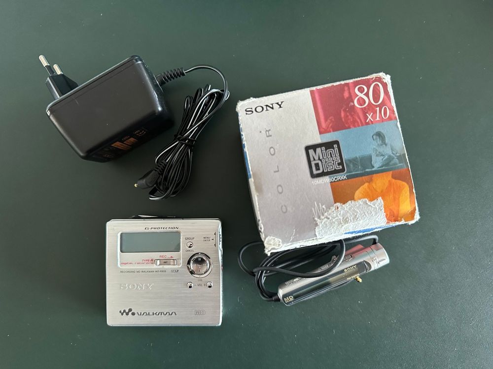 Minidisc walkman MZ-R909 + discs (Gebraucht) in nyon für CHF 90 – mit ...