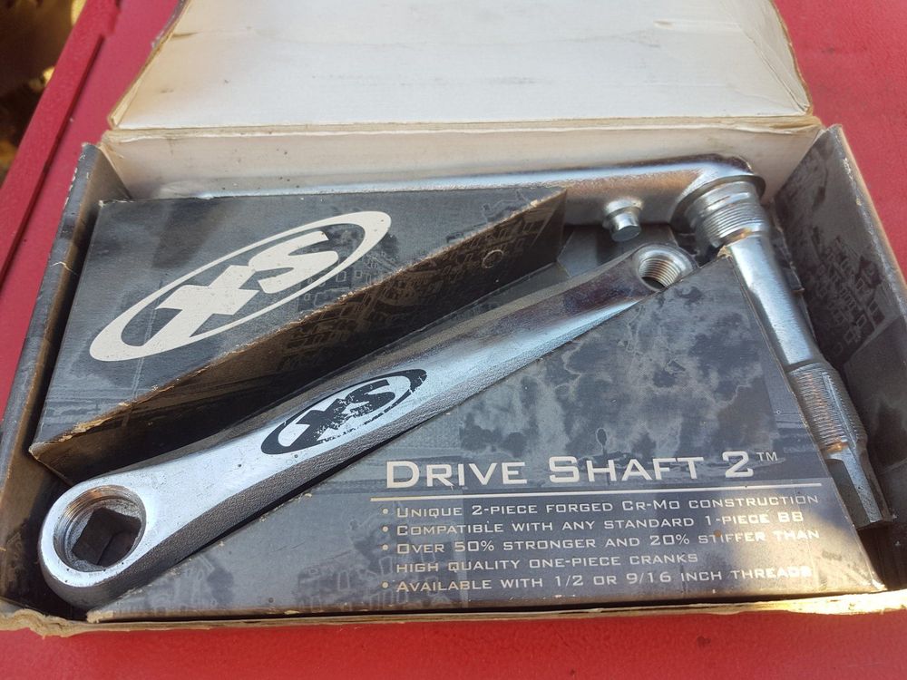 Velo Kurbel (Neu und originalverpackt) in Aarberg für CHF 20 – mit ...