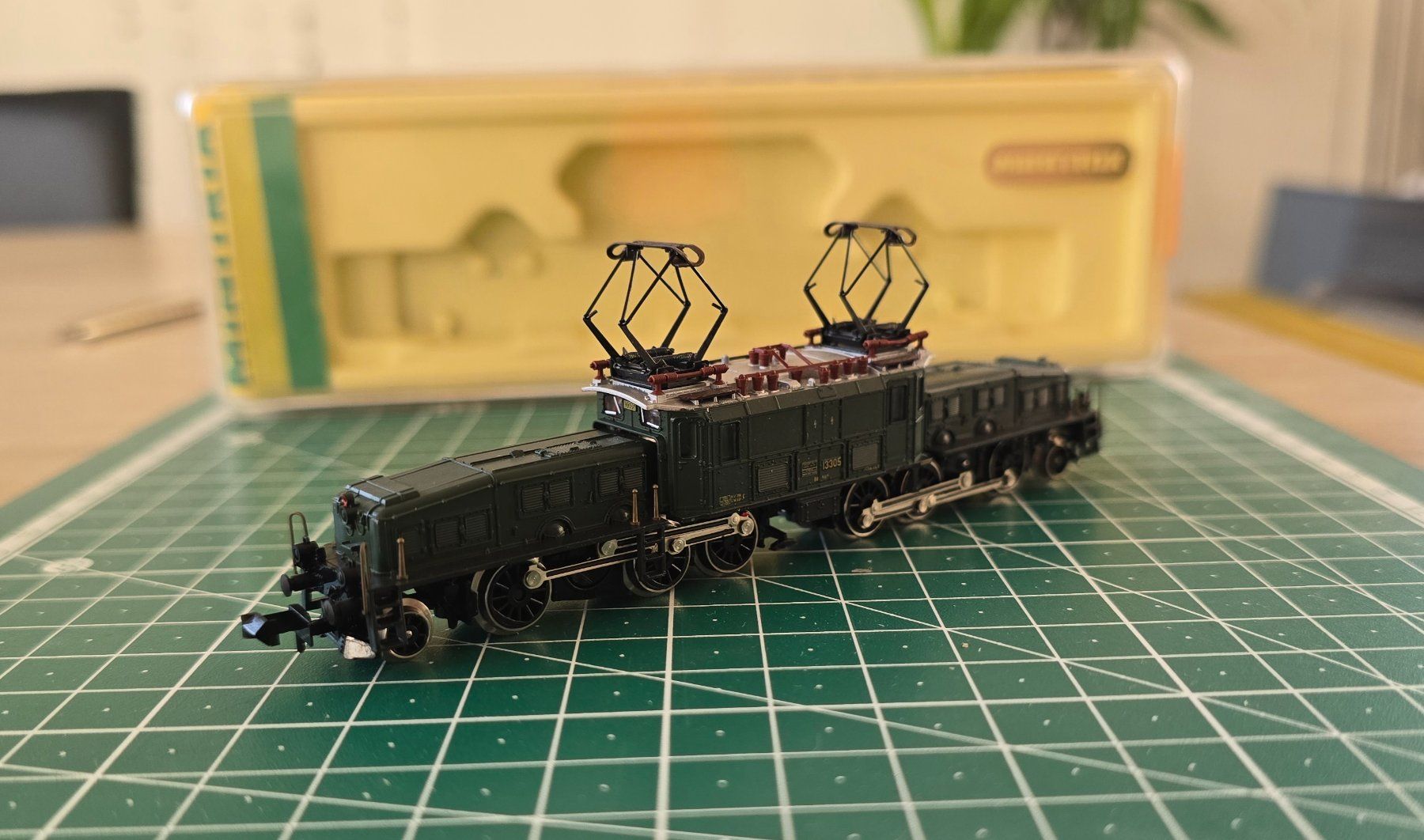 Minitrix 12926 SBB Krokodil Be 6/8 13305 Spur N (Gebraucht) in Münchenstein für CHF 86 – mit ...