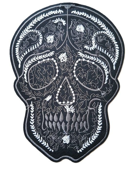 Rückenaufnäher TOTENKOPF (neu/OVP) (Neu und originalverpackt) in Wilen ...