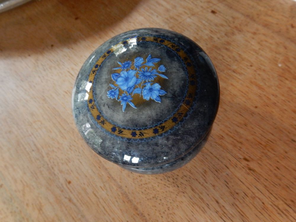 Schmuckdose Dose Schatulle blau gold mit Blumen Pillendose (Gebraucht ...