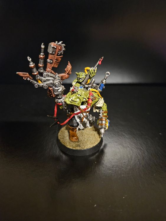Warhammer 40,000 Orks Painboy | Kaufen auf Ricardo