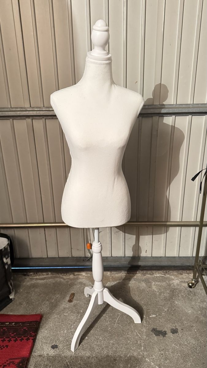 Schaufensterpuppe/Schneiderpuppe - Ideal für dein Atelier! (Gebraucht ...