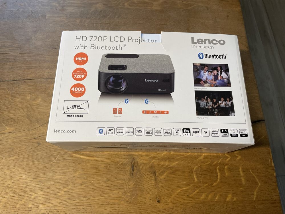 Projector / Lenco LPJ-700BKGY / Beamer (Neu (gemäss Beschreibung)) in ...