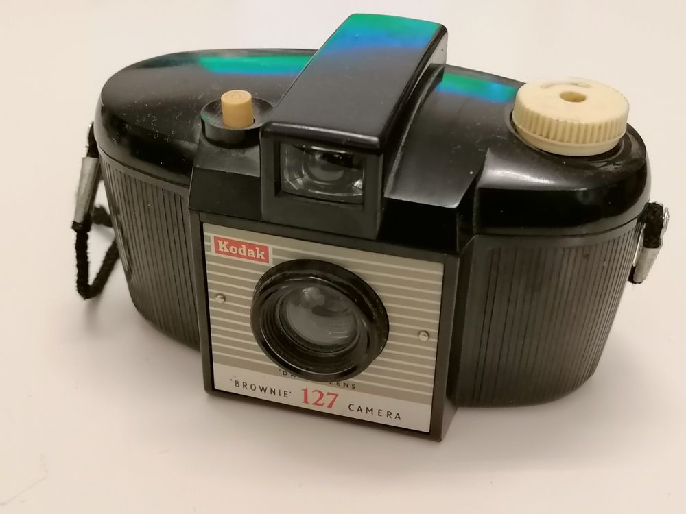 Kodak Brownie 127 Camera (Gebraucht) in Basel für CHF 12.9 – mit ...