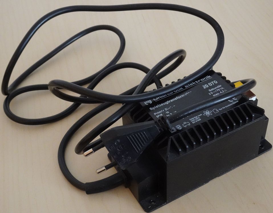 Uhlenbrock 20 070, Trafo 16V AC/70VA in OVP (Gebraucht) in ...