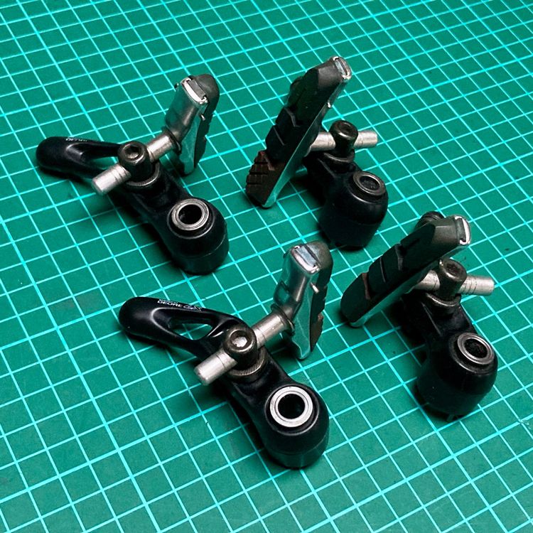 RETRO! Paires de freins V-Brake Shimano Deore LX BR-M560 (Défectueux) à ...