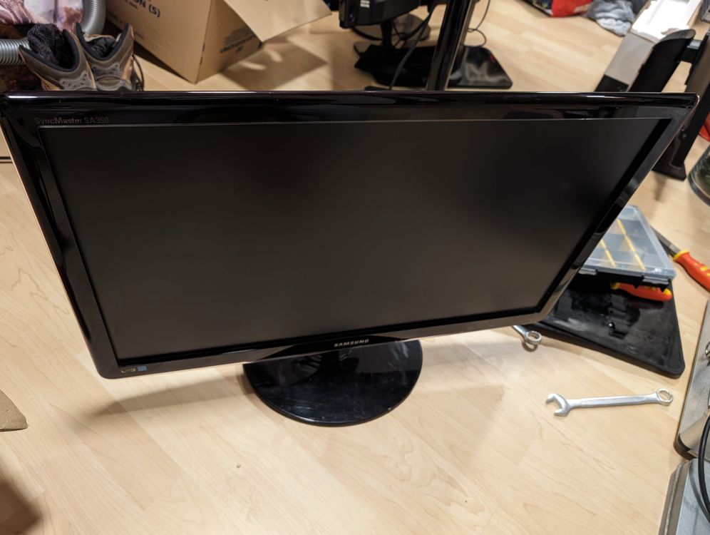 Samsung SyncMaster SA350 (S27A350H) (Gebraucht) in Embrach für CHF 1 ...