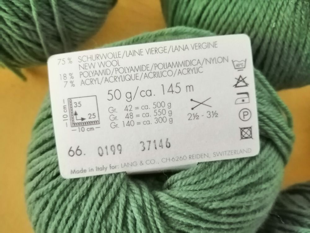 5 Kneuel Lang Wolle pastellgrün | Kaufen auf Ricardo