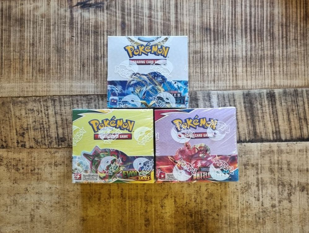 Pokemon Display Set EN Evolving Skies, Battle, Silver | Kaufen auf Ricardo