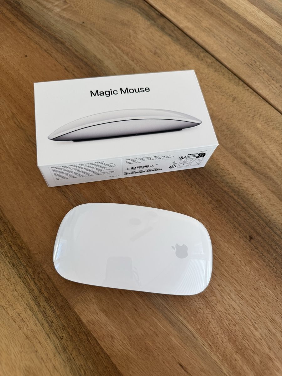 Apple Magic Mouse 2024 (USB C) - NEU mit 2 Jahren Garantie (Neu (gemäss ...