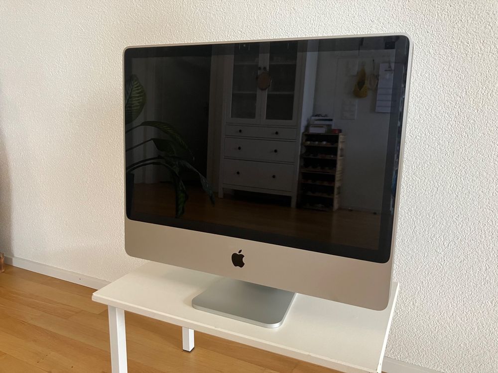 iMac 24" / 2.8 GHz / 2GB RAM / 320 GB Speicher (Gebraucht) in Kappel SO ...