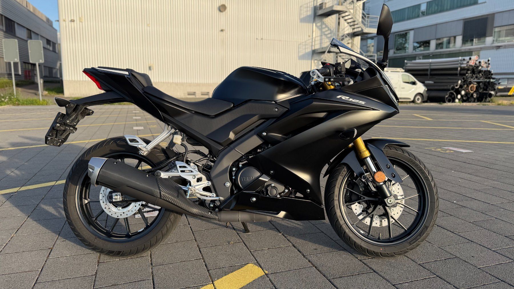 Yamaha YZF-R125 ABS Ab 16 Jahren Erst 2'872 km, Top-Zustand (Neu ...