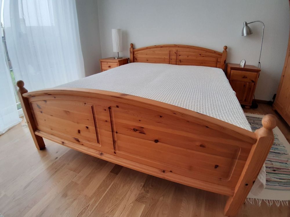Ikea Holzbett 160x200