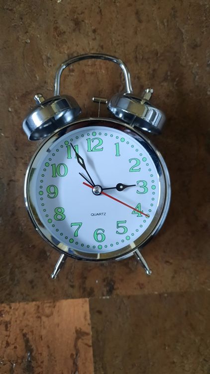 alter Wecker mit Batterie | Kaufen auf Ricardo