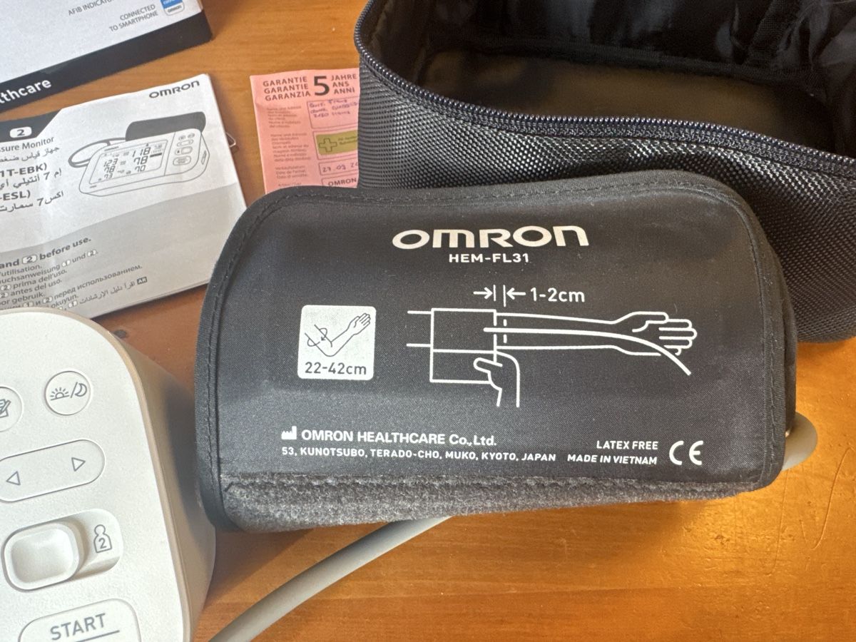 Omron M7 Intelli IT Blutdruckmessgerät - Top Zustand! (Neu (gemäss ...