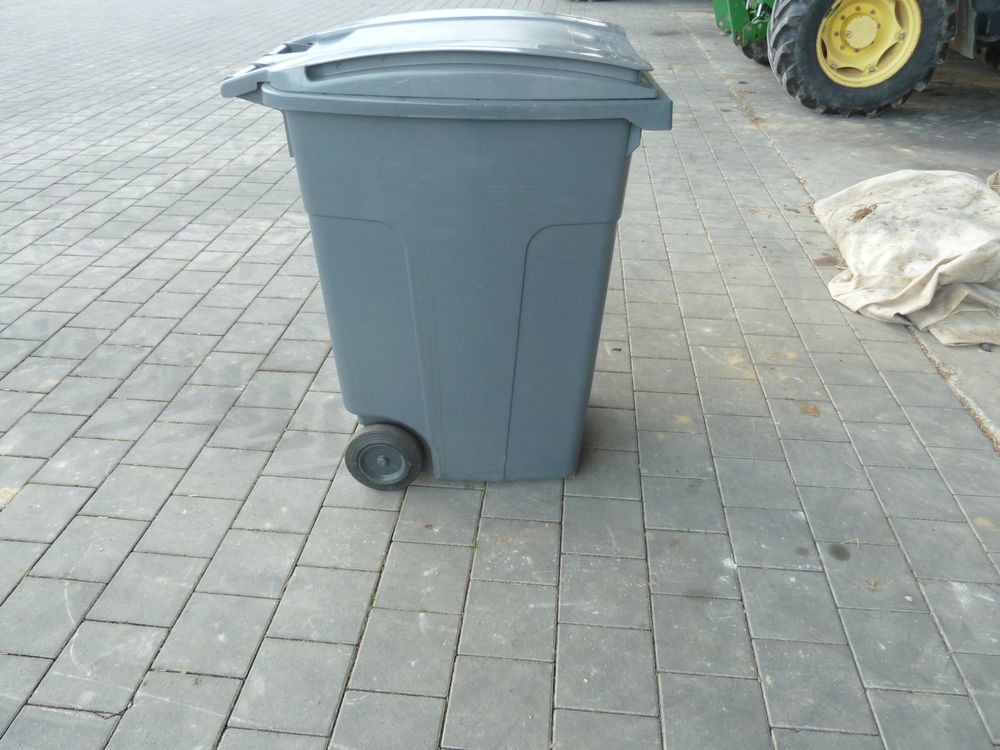 Abfall Container 340 Liter (Gebraucht) in Endingen für CHF 1 – nur ...