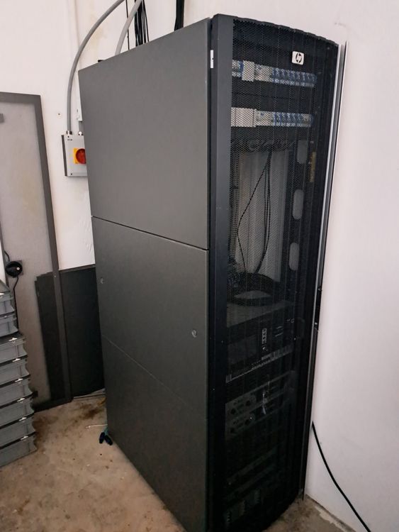 HP Server Rack G2 (Gebraucht) in Solothurn für CHF 250 – nur Abholung ...