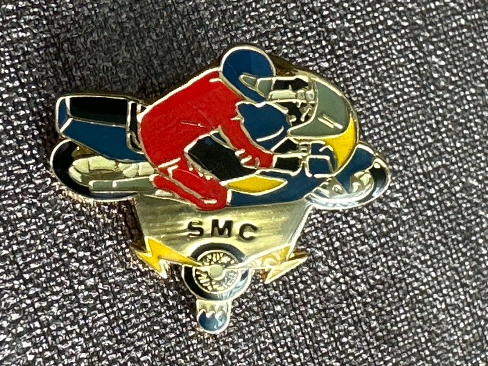 Pin SMC (Gebraucht) in Glattbrugg für CHF 1 – mit Lieferung auf Ricardo ...