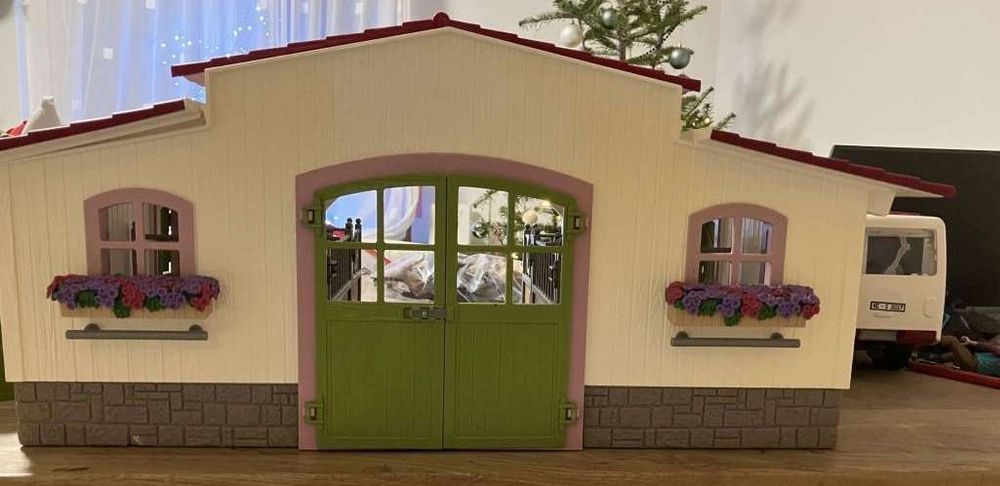 Schleich Pferdehof mit Zubehör (Gebraucht) in Dagmersellen für CHF 46 ...