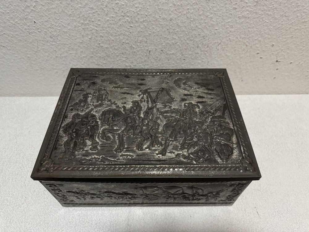 Blechdose | Kaufen auf Ricardo