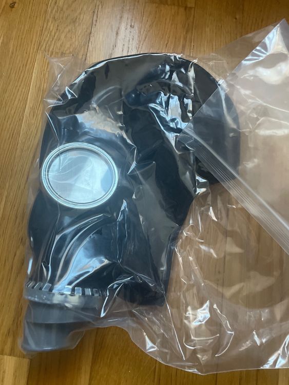 Rubber Gasmask | Kaufen auf Ricardo