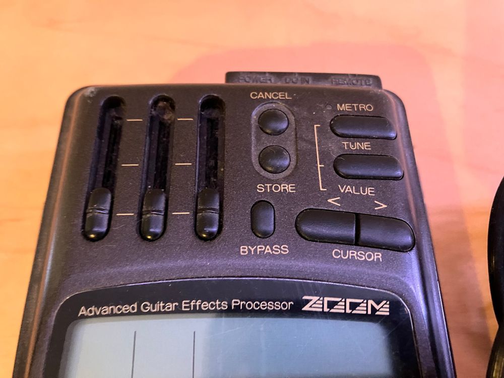 ZOOM 9002 PRO Multi-FX (Gebraucht) in Ennetbürgen für CHF 14 – mit ...