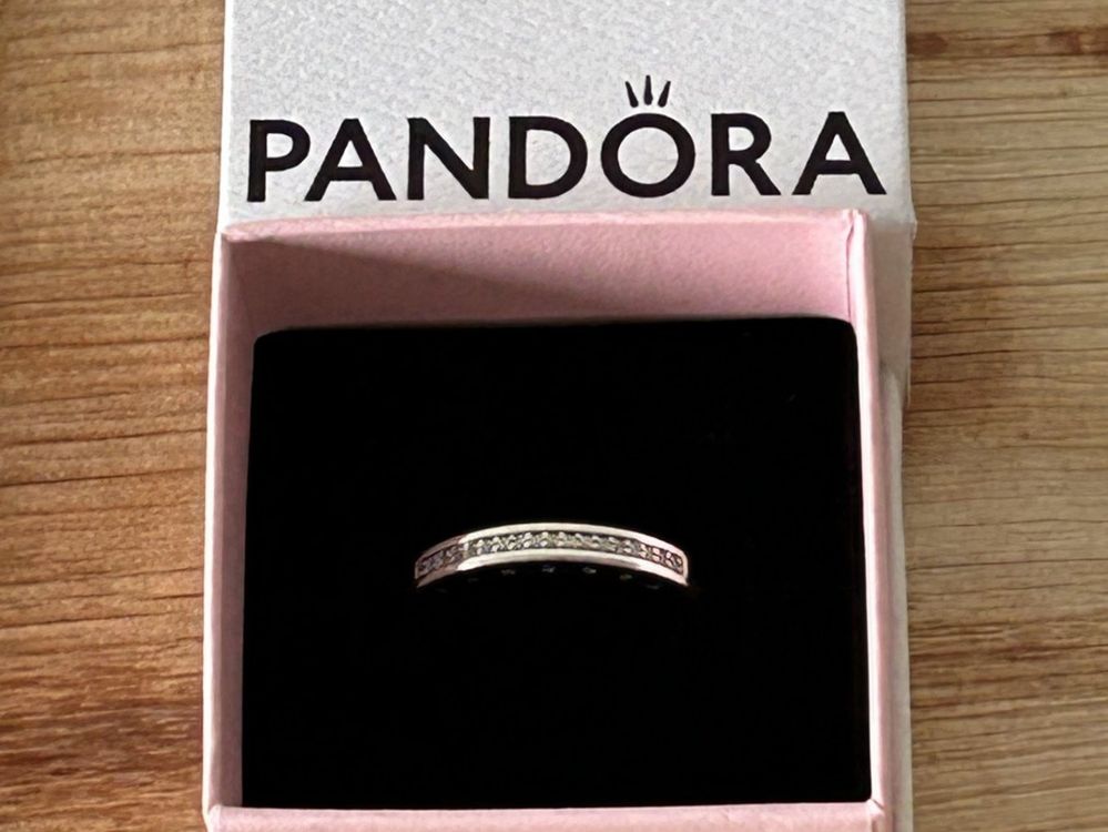 Original Pandora Signature I-D Pavé Ring (NP CHF 75.00) (Gebraucht) in Basel für CHF 31 – mit ...