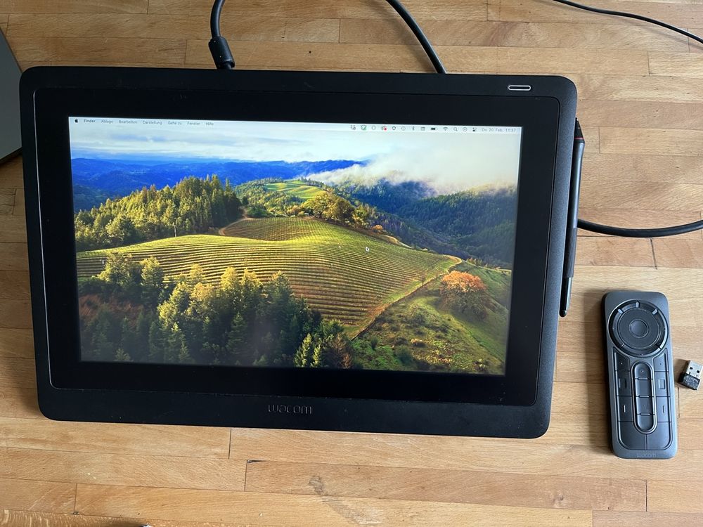 Wacom cintiq 16“ mit express key und ständer (Gebraucht) in Winterthur für CHF 189 – mit ...