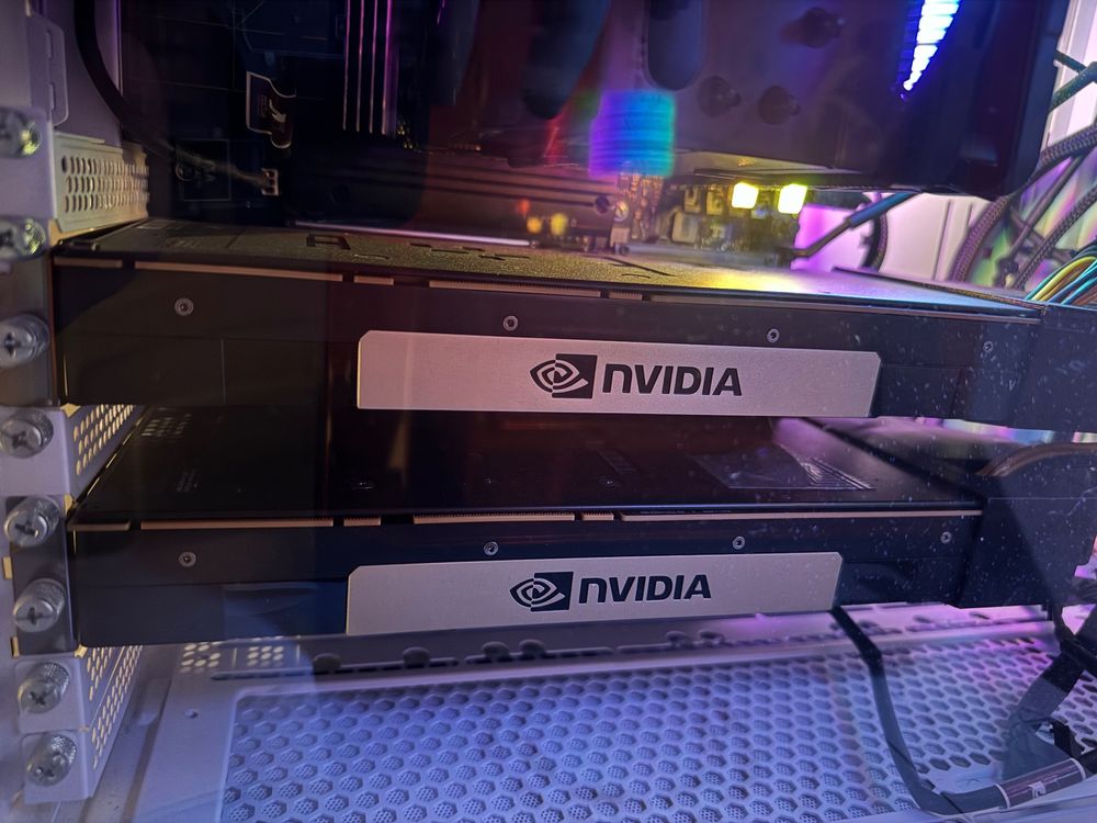 2x NVIDIA Tesla V100 32GB = 64GB VRAM for AI open LLM Ollama (Gebraucht ...