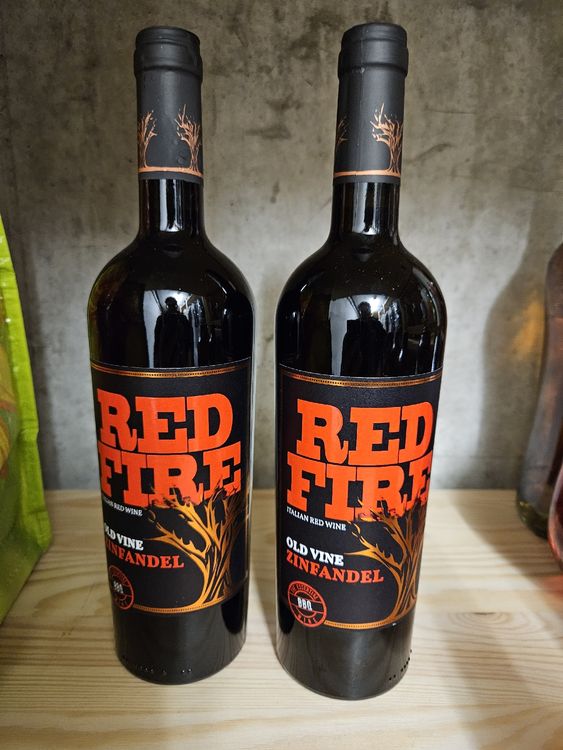2 Flaschen Rotwein Red Fire Zinfandel (Neu und originalverpackt) in ...