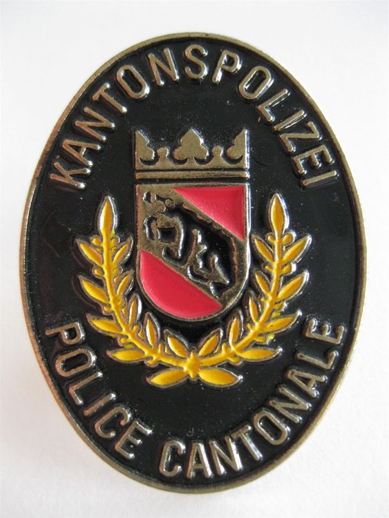 Kantonspolizei - Police Cantonale Bern (Gebraucht) in Bellach für CHF 2.5 – mit Lieferung auf ...