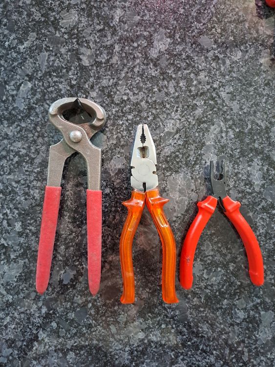 3 Zangen für Heimwerkerarbeiten (Gebraucht) in Wohlen AG für CHF 3 ...