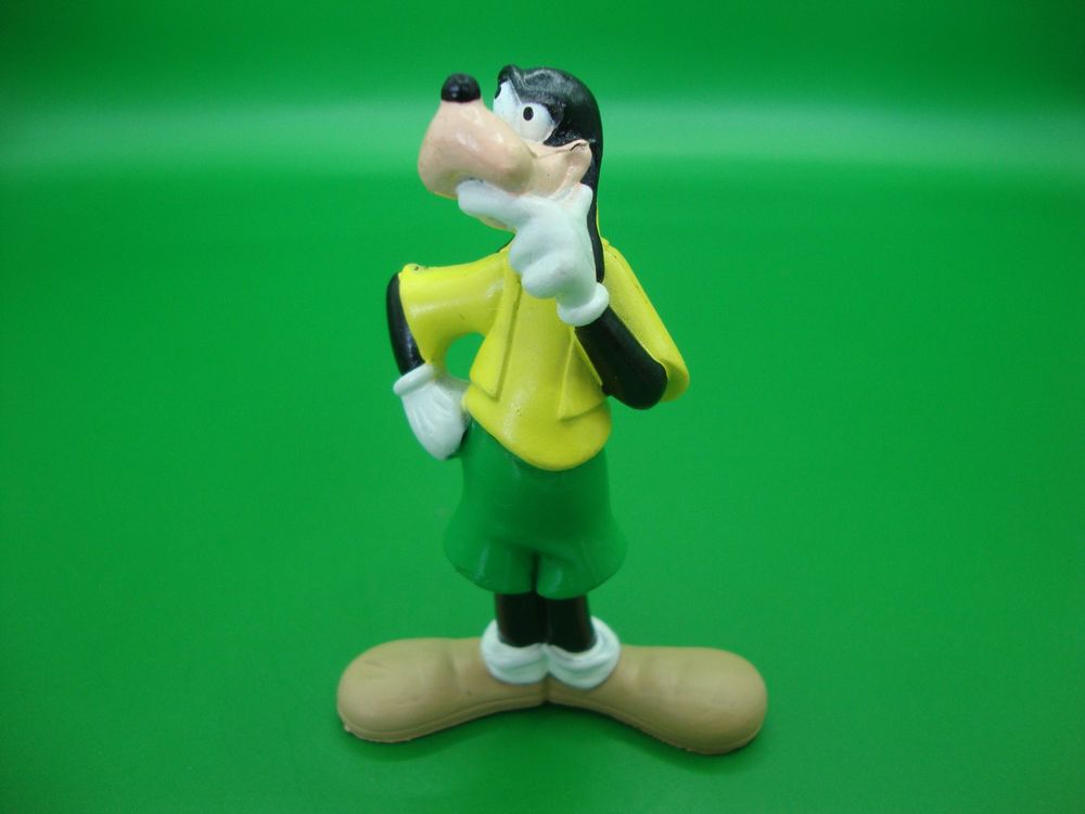 GOOFY SCHIEDSRICHTER NESTLE DISNEY LIVERPOOL 5 7,5CM | Kaufen auf Ricardo
