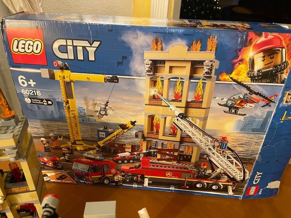 LEGO City 60216 Feuerwehr in der Stadt - Komplett- 1x aufgeb (Gebraucht ...