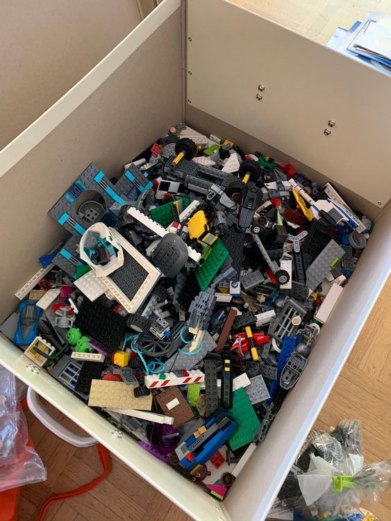 LEGO, etwa 7.0kg (8.4kg mit Anleitungen) (Gebraucht) in Winterthur für ...