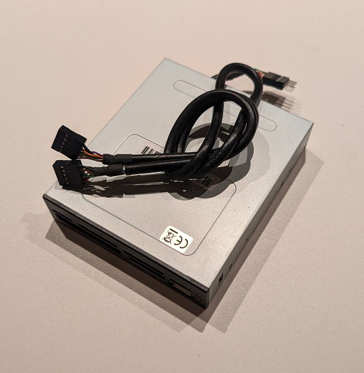 3.5" Card reader + USB | Kaufen auf Ricardo