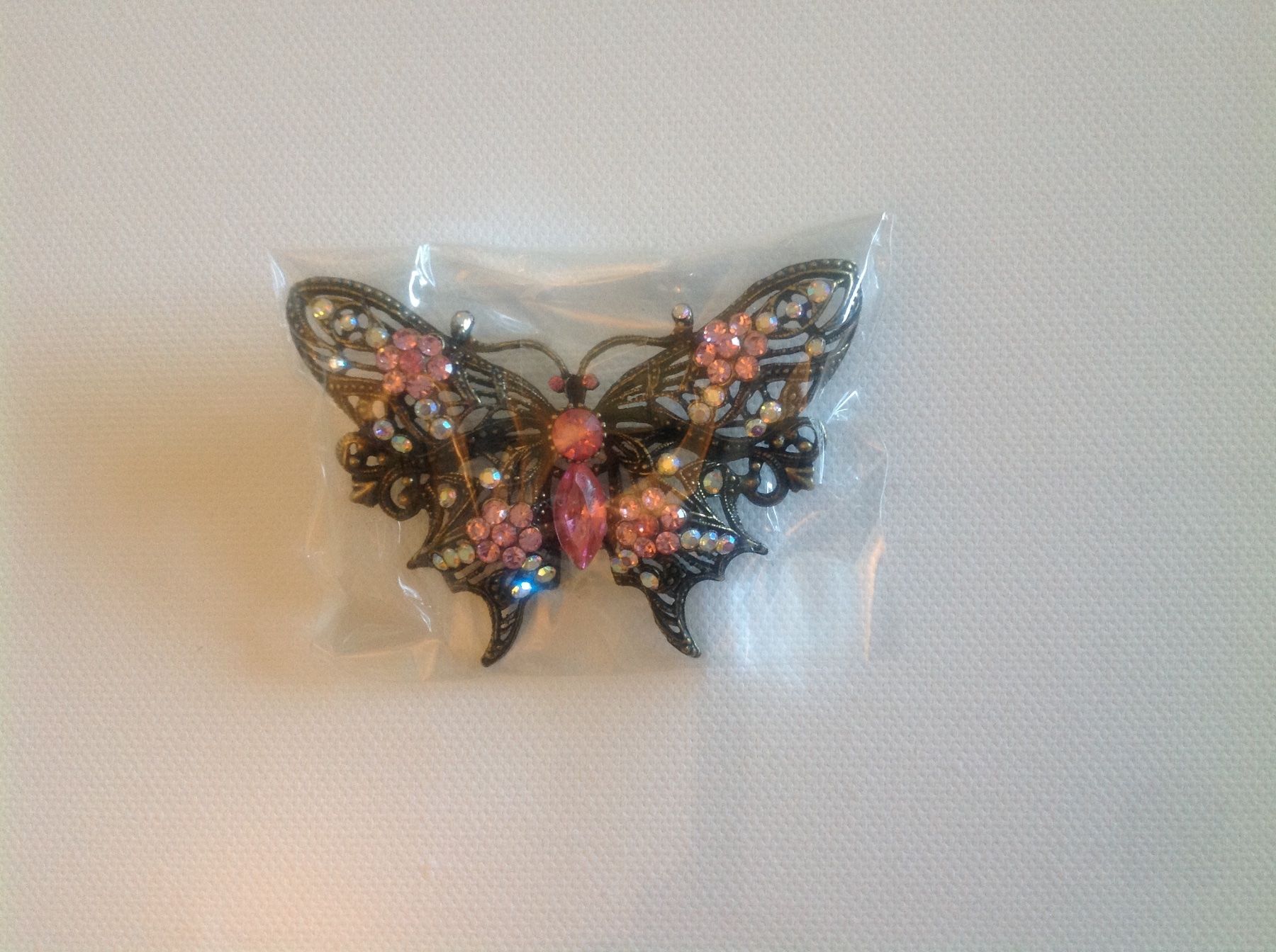 Broche neuve - bijoux fantaisie (Neuf (Voir description)) à Orbe pour ...