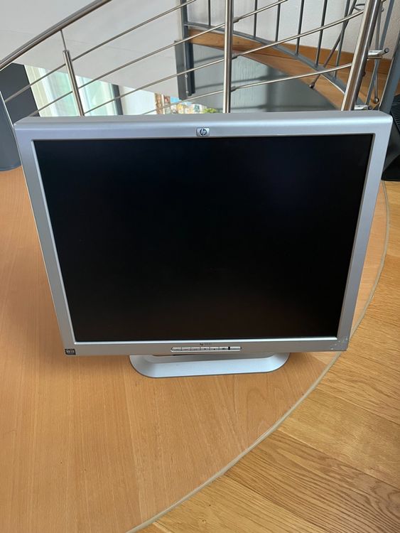 20" HP Monitor 2035 (Gebraucht) in Staufen für CHF 8 – mit Lieferung ...