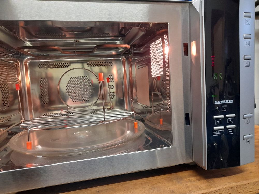 Mikrowelle SEVERIN 900 Watt mit Grill und Heissluft | Kaufen auf Ricardo