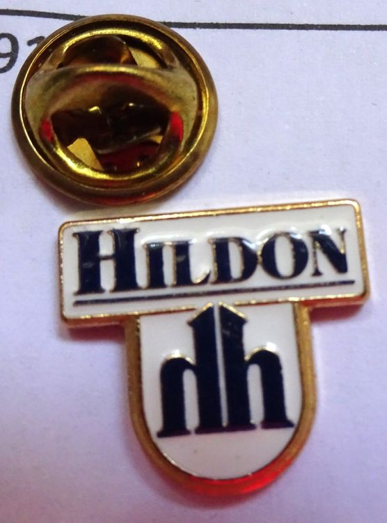 Pin Hotel Hilton (Gebraucht) in Utzenstorf für CHF 1 – mit Lieferung ...