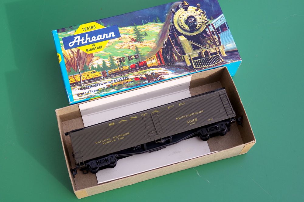 Athearn H0 Express Reefer Santa Fe ATSF/REA, Dampflok-Ära (Neu und ...